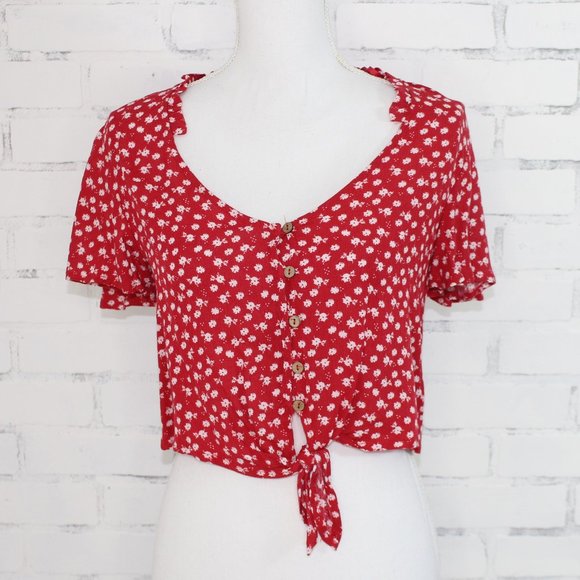one clothing | Tops | One Clothing Red Floral Button Up Crop Top Nwt ...